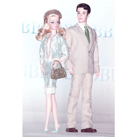B3433 Bfmc New England Escape Fashion Tset Doll Peddlar