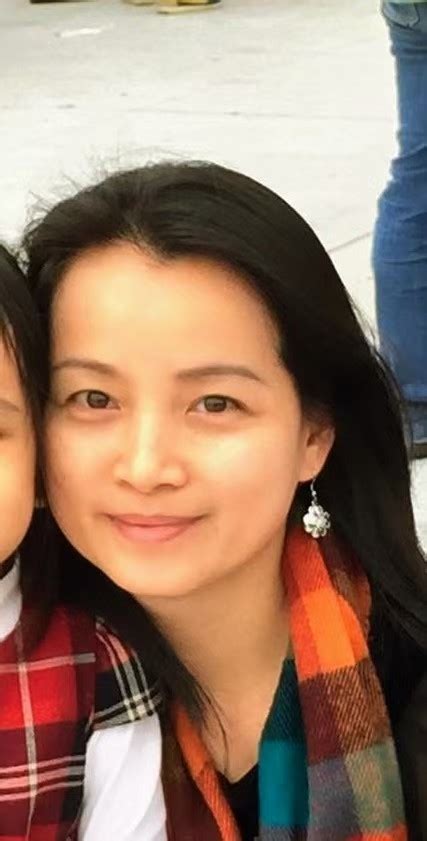 Dove Of Paradise 天堂鴿子水晶工作室 有幾位患者和對器材有興趣者，我能提供這部分的資料，這是一款美國fda 認證的醫療器材，專供給醫院和受過訓練的治療師所使用，特別是給那些