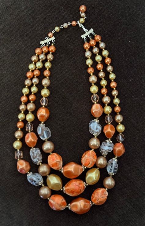 Vintage Bead Necklace Triple Gem