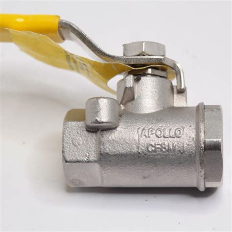 Apollo 7610114a Two Piece Ball Valve 1 4 Inch Fnpt 2000 Wog