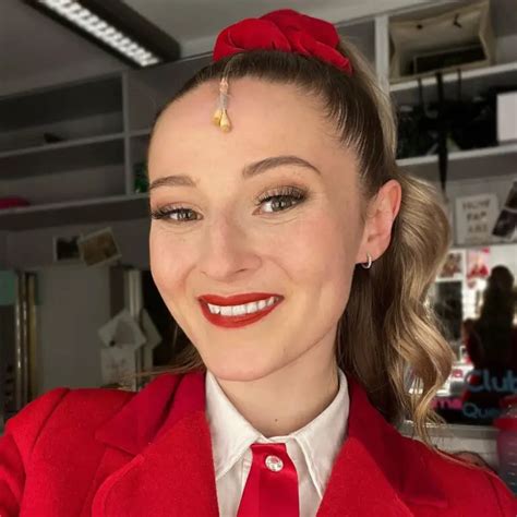 From Tesco To A Pineapple Under The Sea Hannah Lowther On Women In The West End The New Feminist