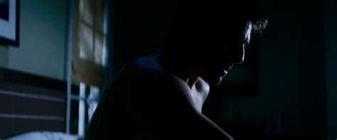 Auscaps Tom Cruise Shirtless In Mission Impossible Iii