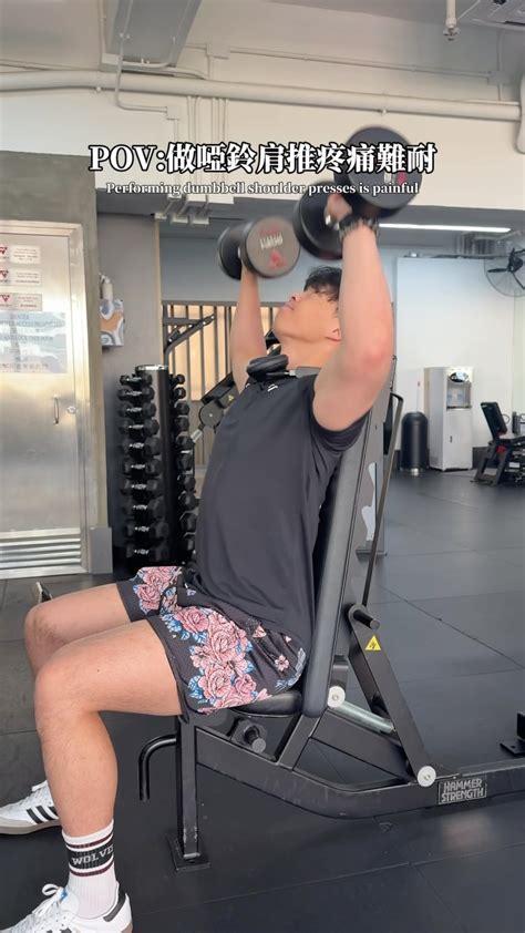 pov 下位滑輪划船感受不到背闊肌 💪 打造寬背必練：low cable row lat bias版 🔥 想讓背闊肌（lats）更發達