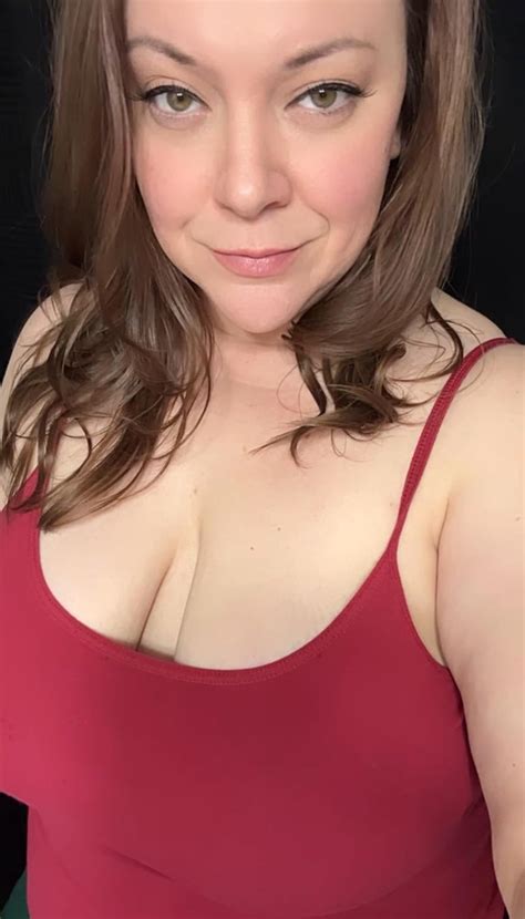 40f Do You Think I Look Good For Date Night Rcougarsandmilfssfw
