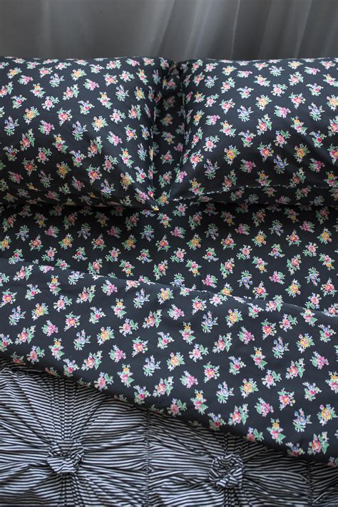 Lazybones Sheet Set In Prairie Organic Cotton King Novita Gifts