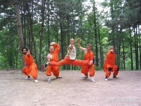 这群外国人在少林寺学完功夫，回国都没人敢惹了 知乎