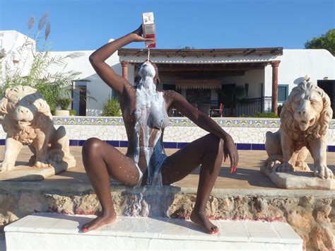 Women Pouring Liquids On Themselves Page Freeones Forum The Free Sex Community