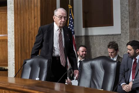 Grassley Calls For A New Course In Criticizing Wray And Fbi Washington Examiner