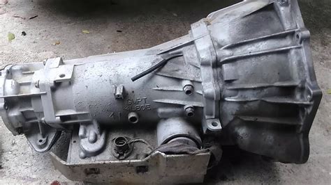 99 07 Chevy Gmc Cadillac How To Replace Transmission 4x4 Cambiando La