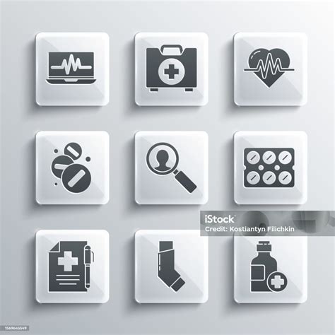 흡입기 약 시럽 병 알약 물집 팩 의료 분석 처방전 및 펜 약 알약 또는 정제 심전도 및 심박수 아이콘이 있는 노트북을 설정합니다 벡터 건강 진단에 대한 스톡 벡터 아트 및