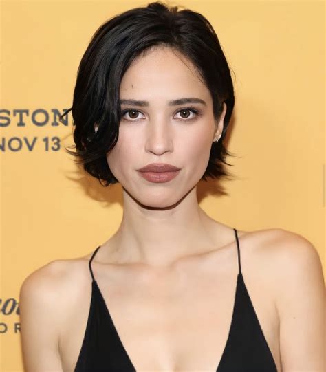 Why The French Bob Haircut Will Never Go Out Of Style Artofit