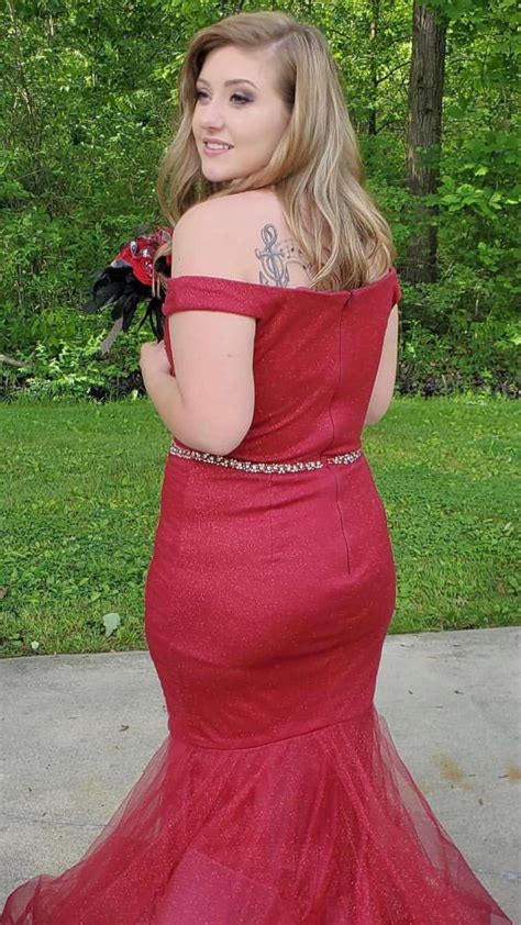 Fully Clothed But Would Any Of You Wanna Fuck This Big Booty In The