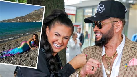 Maja Rutkowski Przebrana Za Syrenkę Pręży Się Na Greckiej Plaży Fani