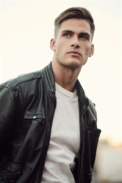 Jamie C Men Mainboard Nevs