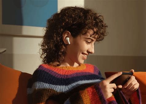 Xiaomi ra mắt tai nghe không dây siêu nhẹ Redmi Buds 4 Lite