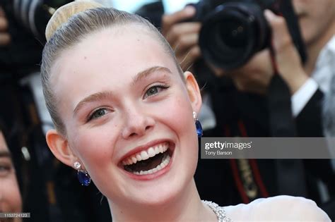 Elle Fanning Teeth