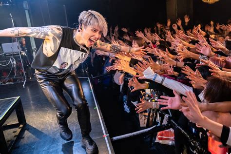 【ライブレポート】miyavi20th記念ライブ追加公演に幕「ずっとステージに立っていたい」 アルバムリリースも発表 The First
