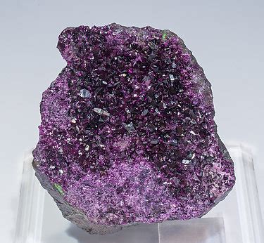 Mineral Specimen Cr Bearing Clinochlore Variety Kämmererite Fabre