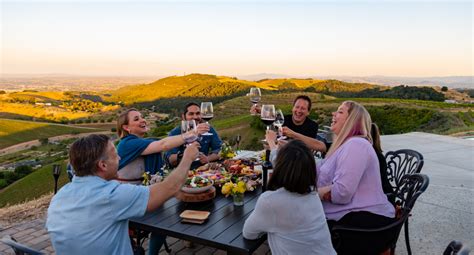 Paso Robles Wine Tours And Wine Transportation Toast Tours