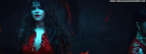 Selena Gomez American Music Awards Celebrity Beautiful Babe Posing Hot Singer Sexy Awards Busty