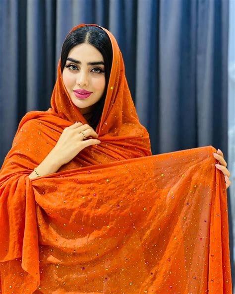 Galleriamirkhaninstagram On Pinno چادر ژاپنی فول کریستال قیمت ۲۱۰۰ چادربندری چادرمجلسی