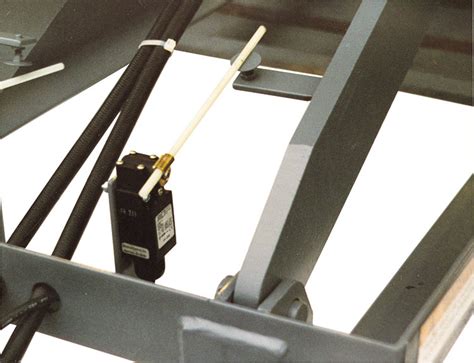 Up Travel Limit Switch Factory Installed Pentalift
