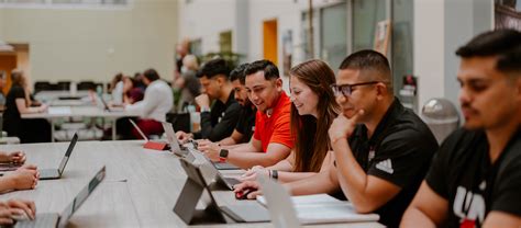 Academics Physical Therapy Uiw