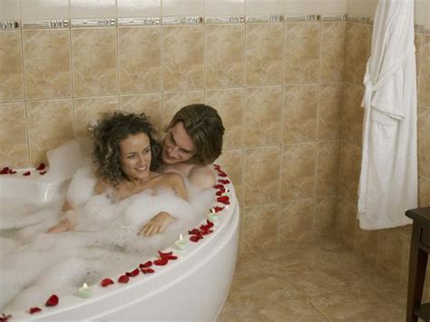 5 Ways To Have Steamy Sex In The Bathroom I Relationships