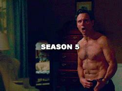 Fitz Scandal Shirtless