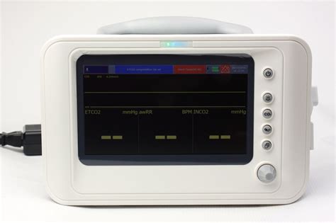 Portable Veterinary EtCo2 And Respiratory Monitor With Accessories 7 Screen Patient Monitors