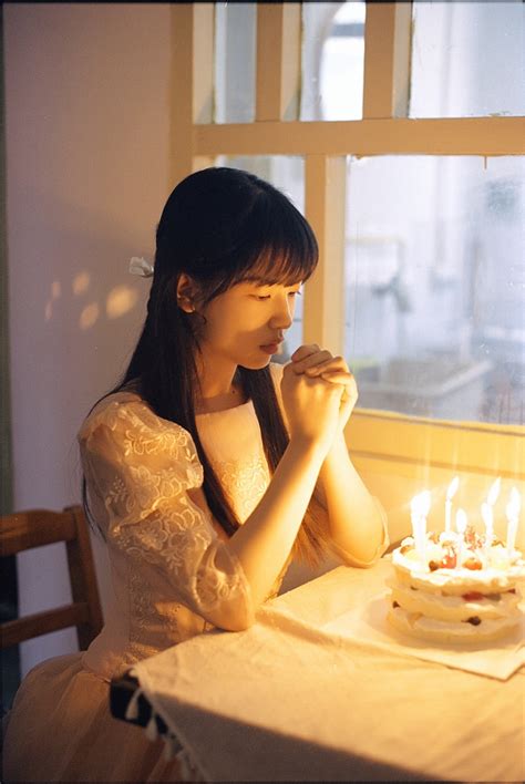 Top hình ảnh gái xinh sinh nhật HOT nhất app Chichlive