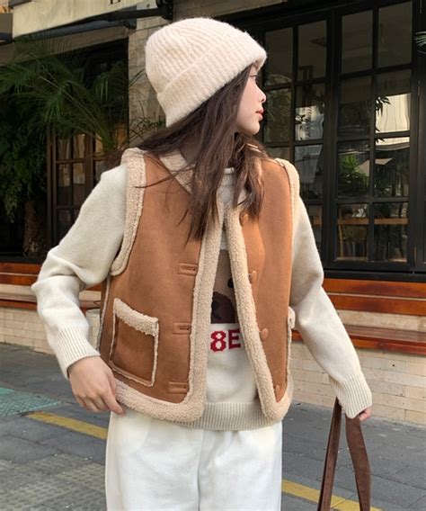 허니퓨어 겨울신상🤍귀요미템 몽고 스웨이드 무스탕 양털 뽀글이 베스트 조끼