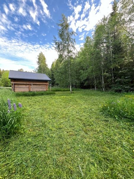 Продам участок 17 5 соток в д Хохловка Земли сельхоз назначения На участке строение