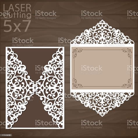 레이저 컷 웨딩 초대 템플릿 벡터입니다 레이저 절단 또는 다이 절단 템플릿을위한 컷 아웃 종이 게이트 접이식 카드 결혼식 초대