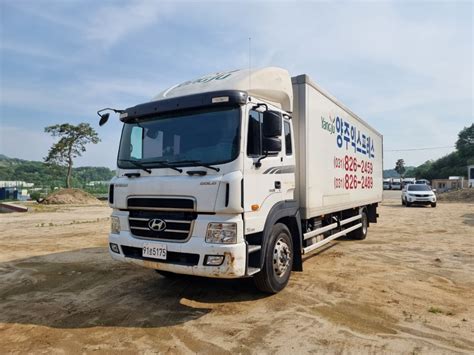 현대 메가 와이드캡 5톤 내장탑차 전문가들