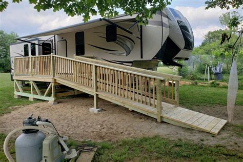 8x12 Rv Deck In Bowling Green Ky Completed Project