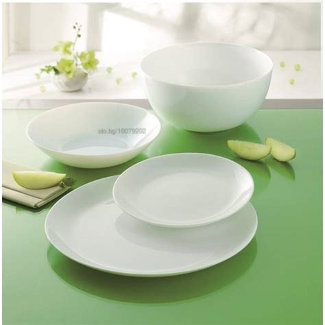 Сервиз за хранене от 16 части Съдове Сервизи Прибори Русе Идеален избор на елегантно