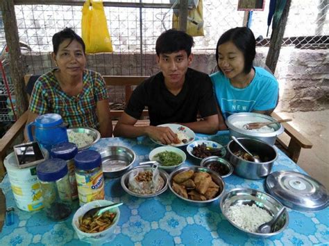 ကျန်‌းမာ‌ရေးအ‌ခြေအ‌နေ‌ကြောင်‌့ပခုက္ကူကအ‌မေ့အိ်‌မ်‌‌လေးဆီပြန်‌သွားခဲ့တဲ့မျိုးကိုထွန်‌း Myanmarload