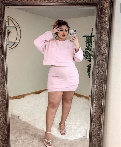 Pin On Curvy Style