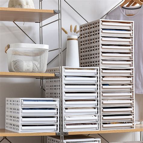 리빙홀릭 옷 정리 슬라이딩 폴딩 리빙박스 수납 정리함 티셔츠 수납함 1687847122 인생은 템빨 살림은 템빨 삶의 질을 한층 더 높여주는 리빙홀릭리빙홀릭