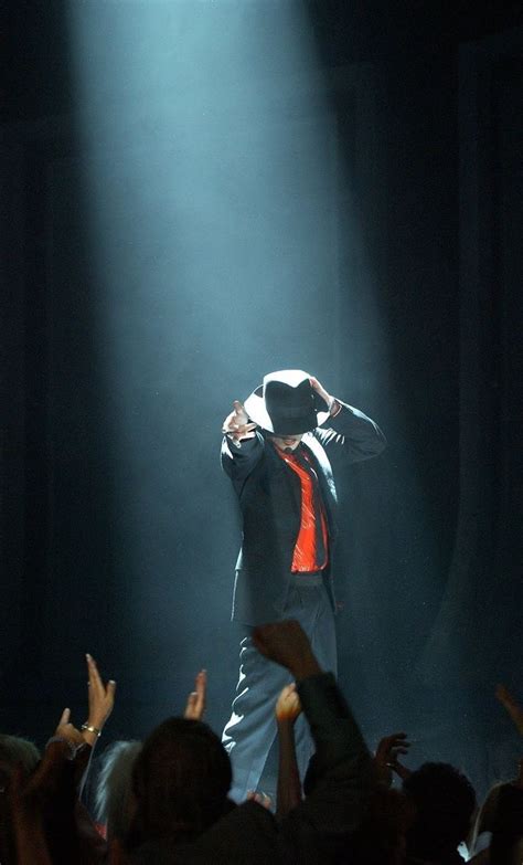 Dangerous A Night At The Apollo 2002 Michael Jackson Jackson Album