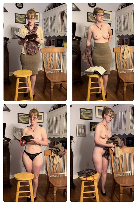 The Naked Librarian Scrolller