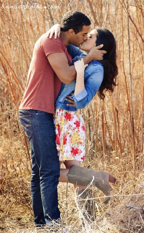 Danny And Ashly By Anna Depperschmidt 500px Engagement Poses Engagement Photography