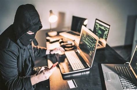 American Actor Loses 185000 In Crypto Hack Economy Middle East