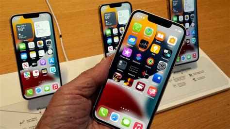 Apple Security Flaw Allows Hackers To Fully Control IPhones IPads And Macs CBC News