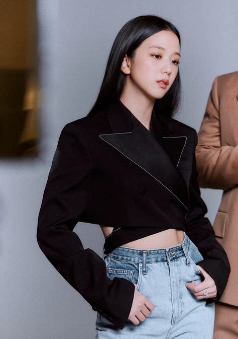 Lisa Colored Version Lockscreen Lisa Blackpink Wallpaper Blackpink