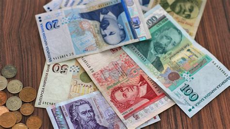 Все повече българи теглят бързи кредити Новини бг