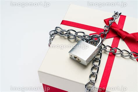 「bondage Emotional」の写真素材 イメージマート