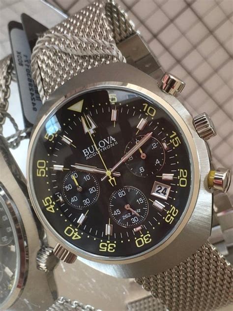 Bulova 96b236 Accutron Ii Chronograph Lobster Uhf Mint Catawiki