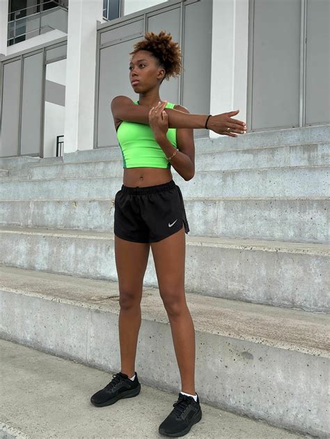 Cassandra D Forte Model Management